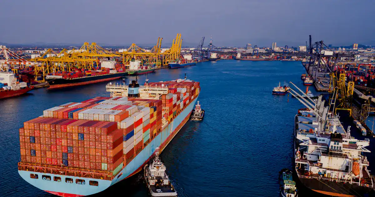 Cross-docking vs. Transloading: What is the Difference?